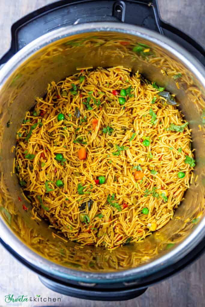 Semiya Upma | Vermicelli Upma - Shweta in the Kitchen