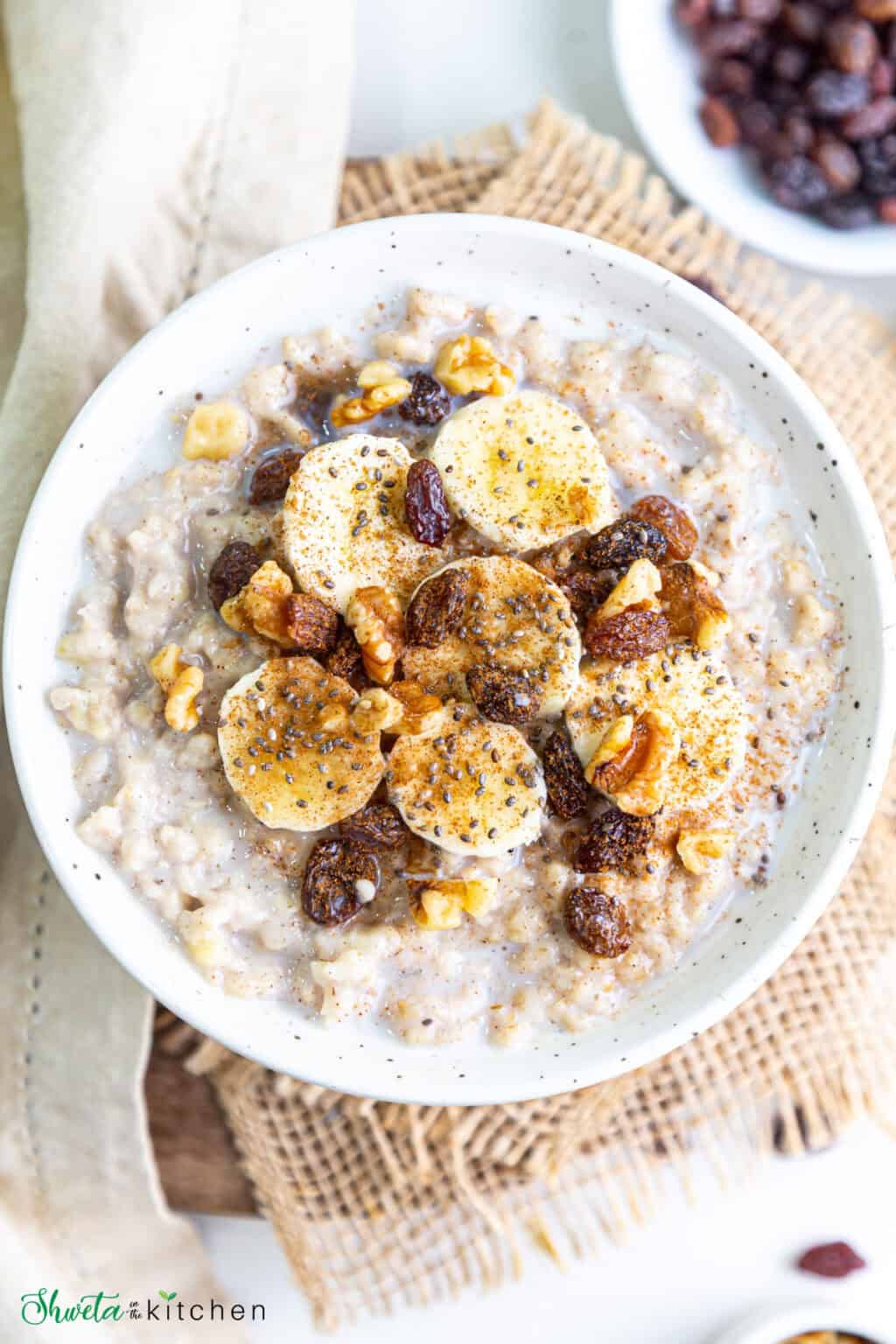Cinnamon Raisin Oatmeal - Shweta in the Kitchen